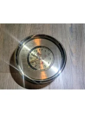 Wall Decor | Vintage 197s1980s Gmt Lucite Table Mantle World Clock ...